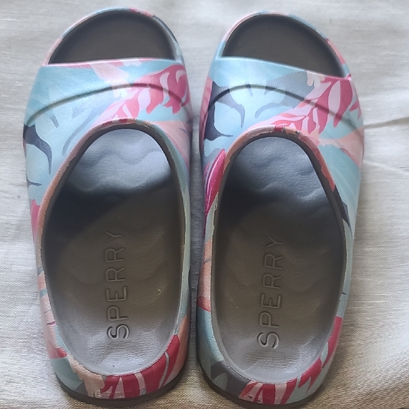 Sperry | Shoes | Sperry Pastel Floral Slide Sandals | Poshmark
